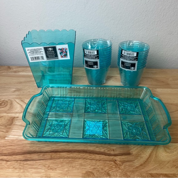 Party Supplies | New Party Serve Ware Set | Poshmark